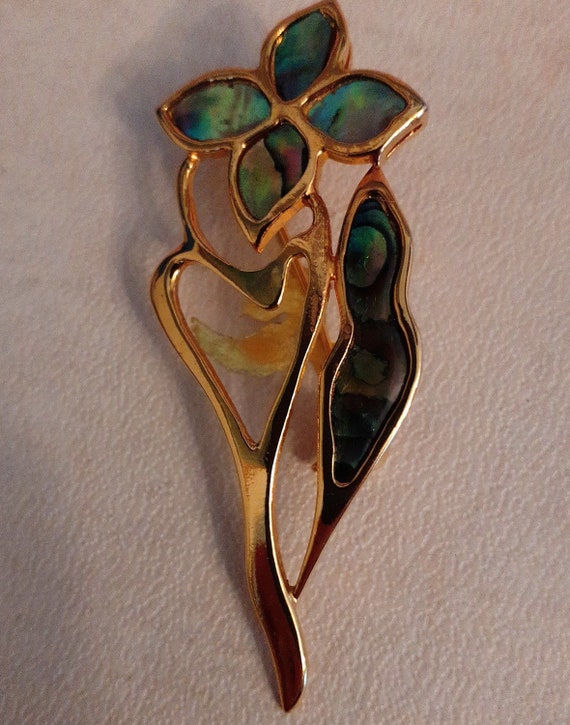 Duri Signed Vintage Abalone Shell Flower Brooch - Gem