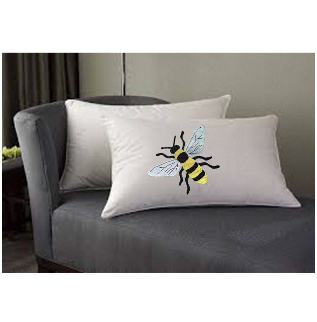 Bee Embroidery Design PES - Etsy