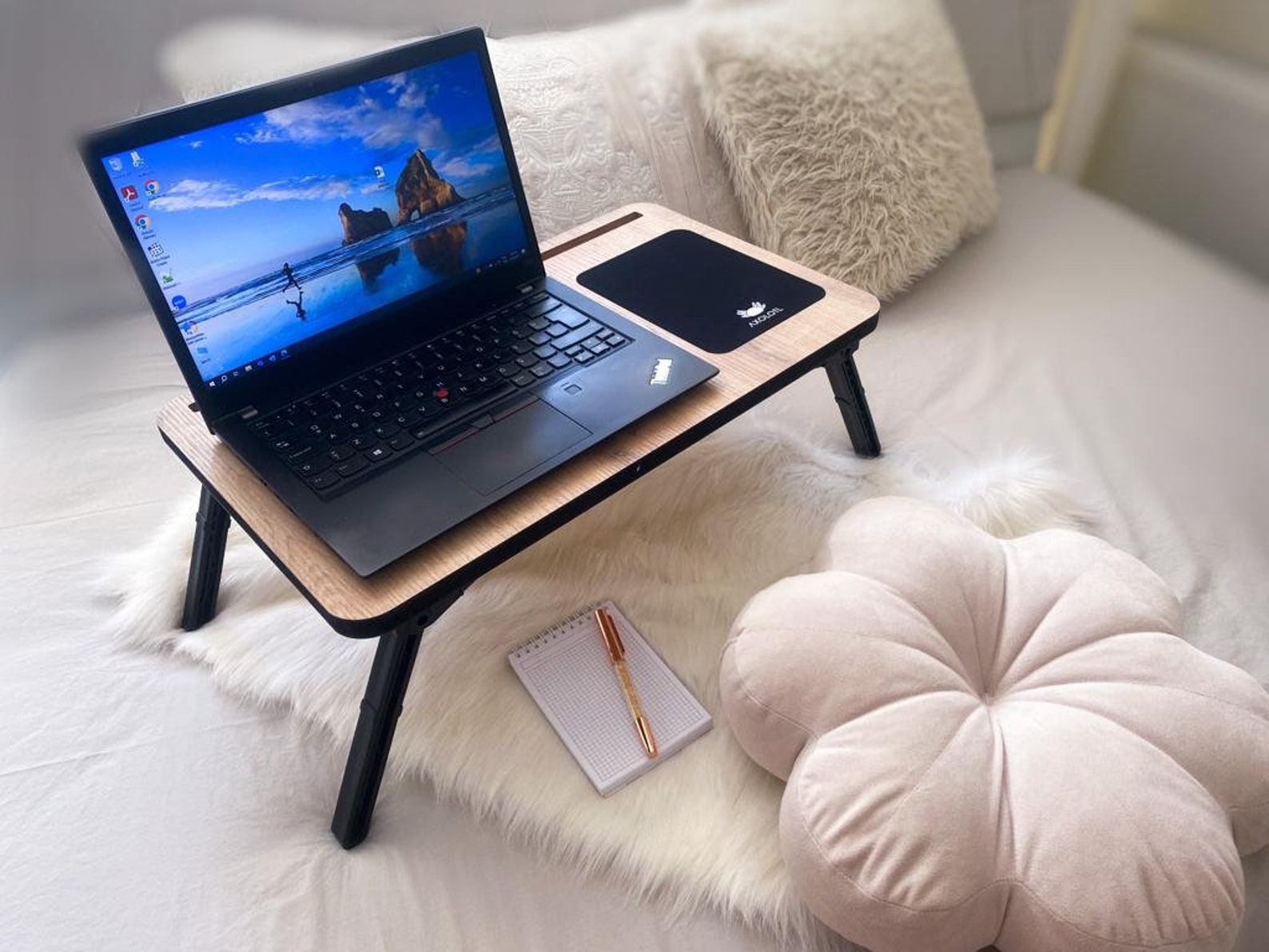 Fold Away Bed Tray - Lap Desk With Mouse Pad - Bed Desk - Foldable Lap ...