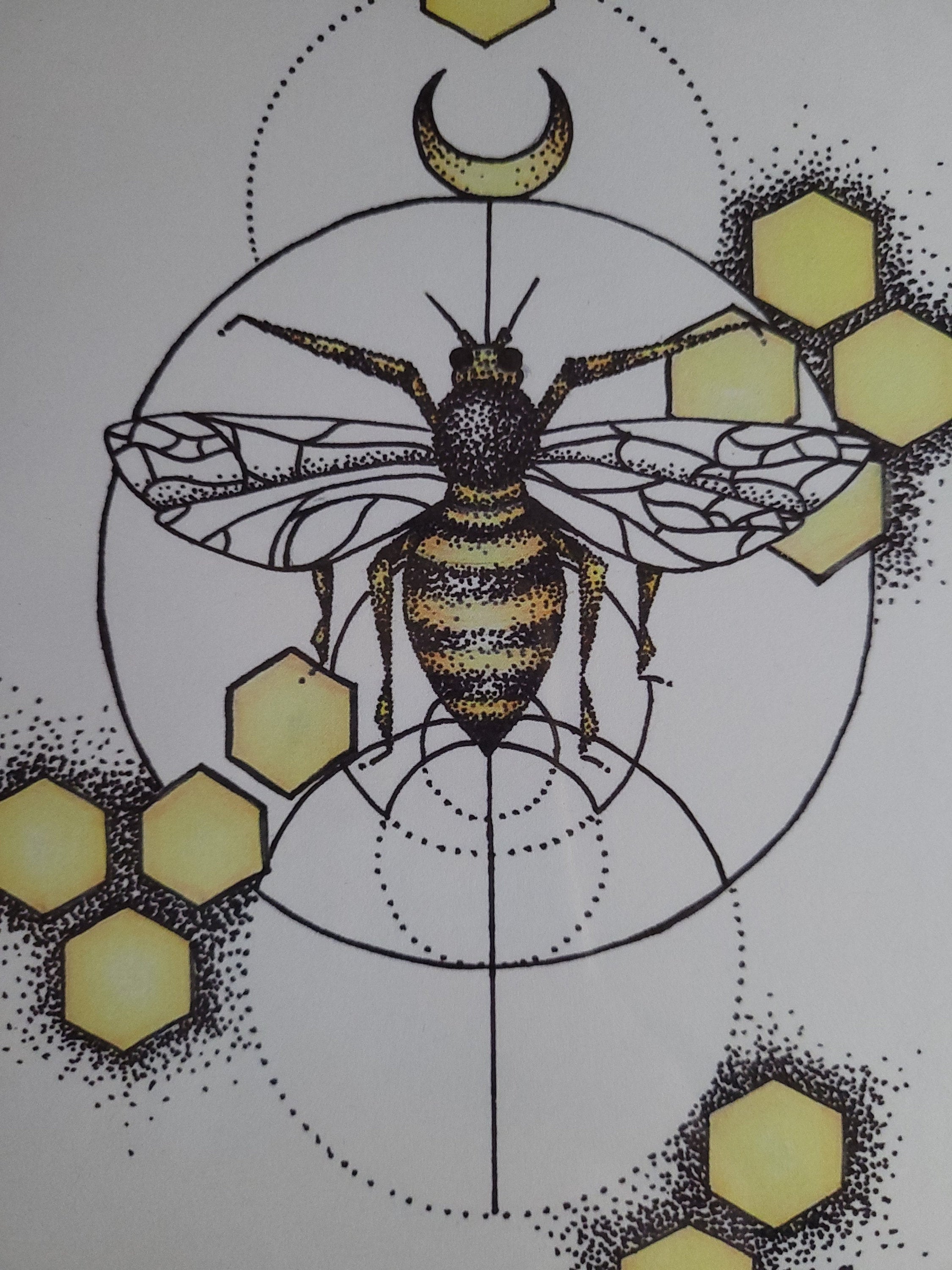 Bee Print 810 - Etsy
