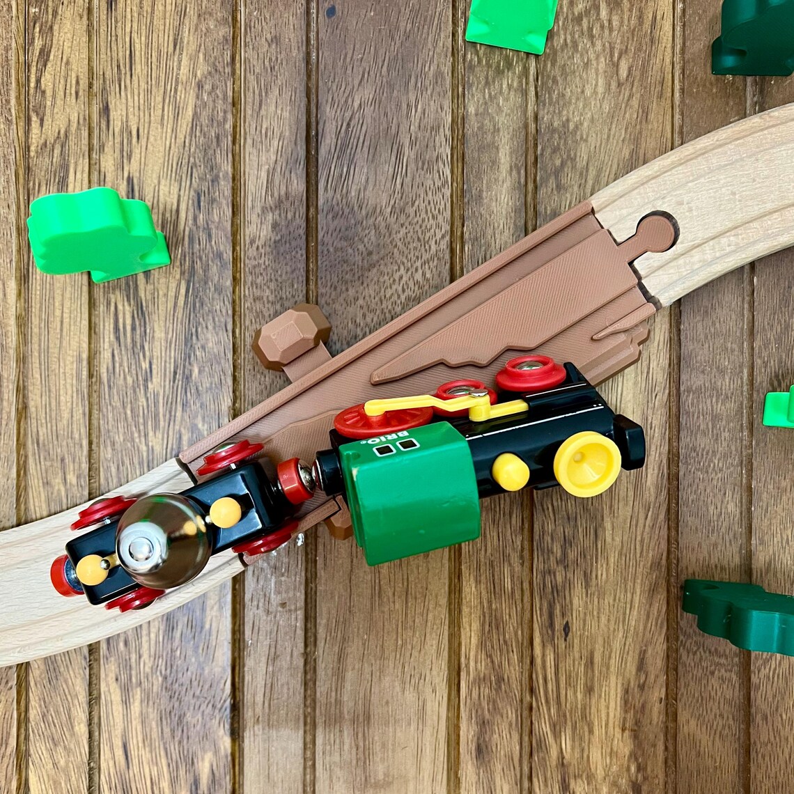 Derailing Track for Wooden Train Sets - Compatible With BRIO and Others ...