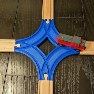 4-corner Track for Wooden Train Sets - Compatible With BRIO and Others ...