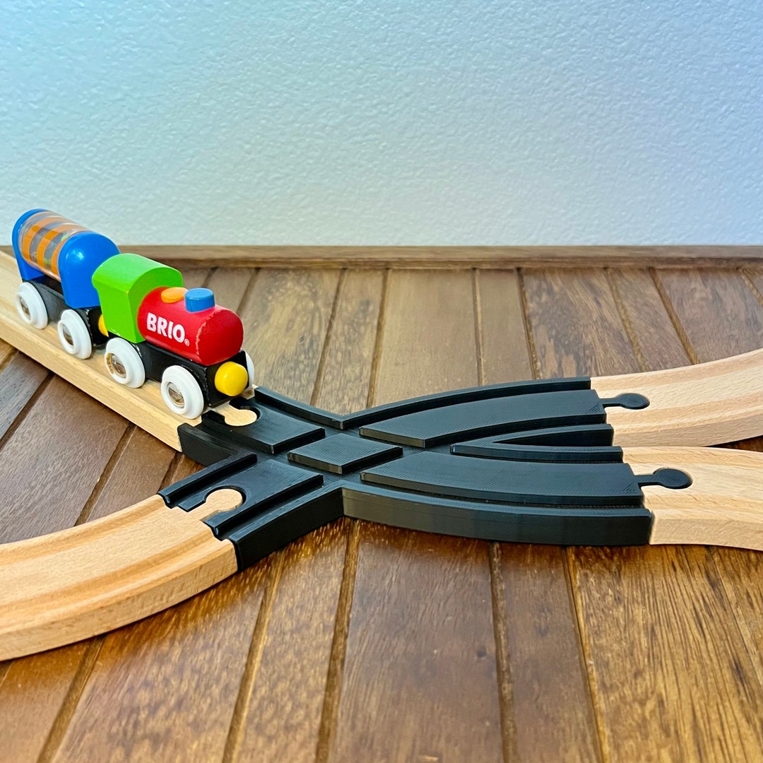 Crossing Curves Track for Wooden Train Sets - Compatible With BRIO and ...