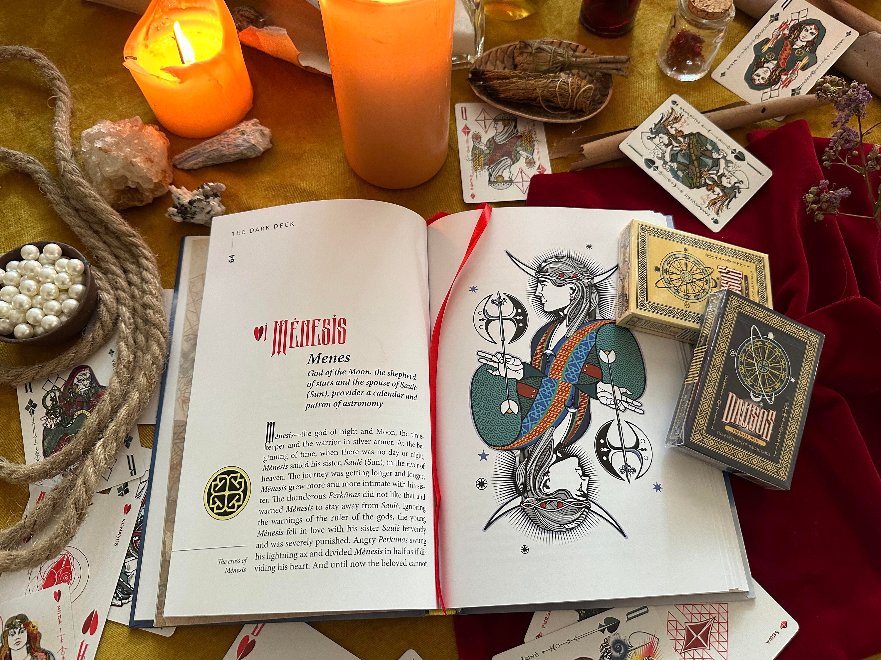 DAUSOS Gift Set Storybook Hardcover and Pair of Standard Edition Card ...