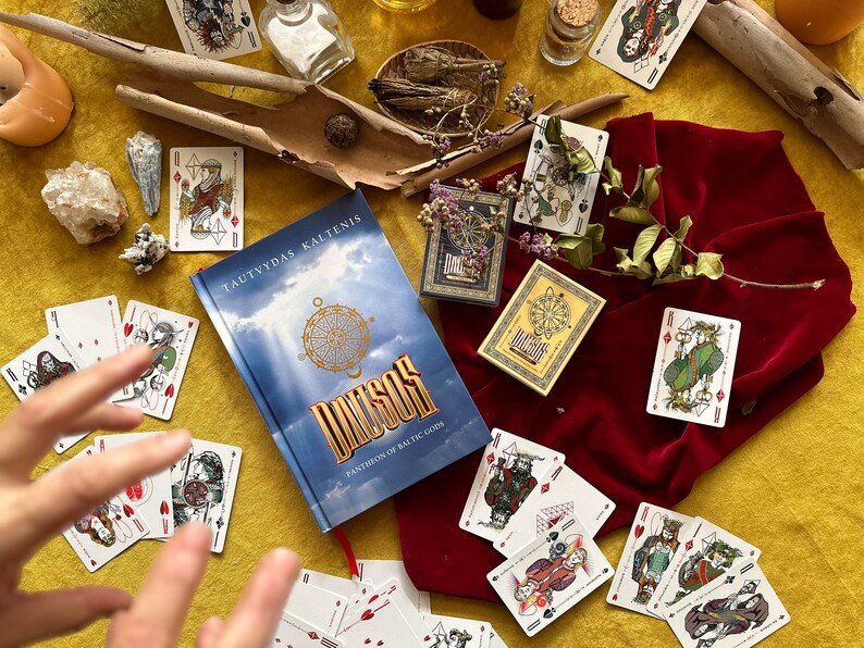 DAUSOS Gift Set Storybook Hardcover and Pair of Standard Edition Card ...