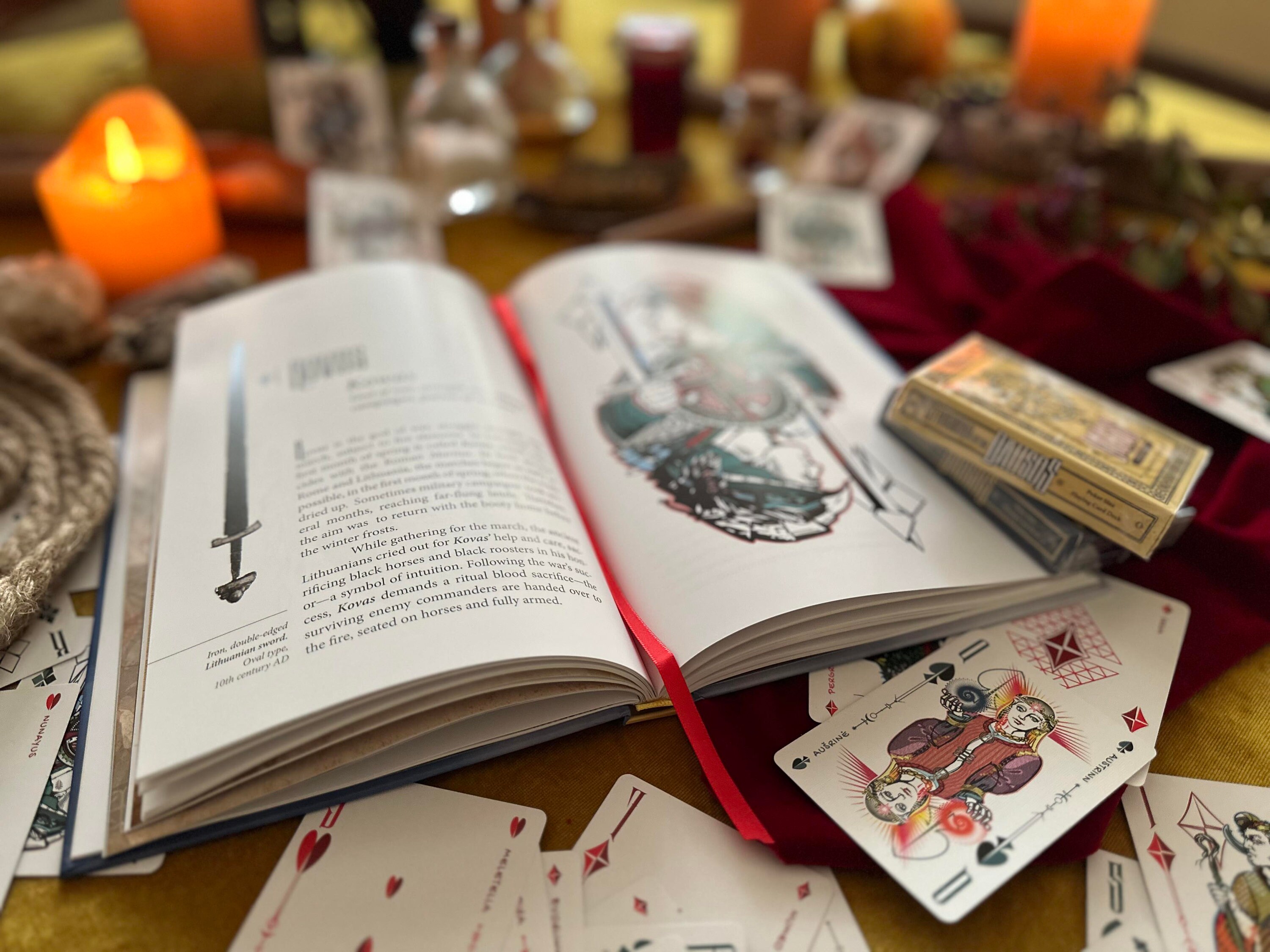 DAUSOS Gift Set Storybook Hardcover and Pair of Standard Edition Card ...