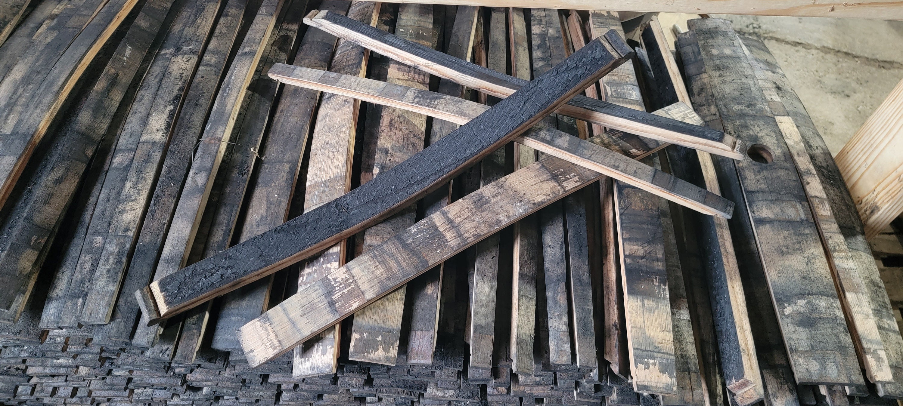 SET OF 30 Authentic Whiskey Barrel Staves, Bourbon Barrel Staves ...