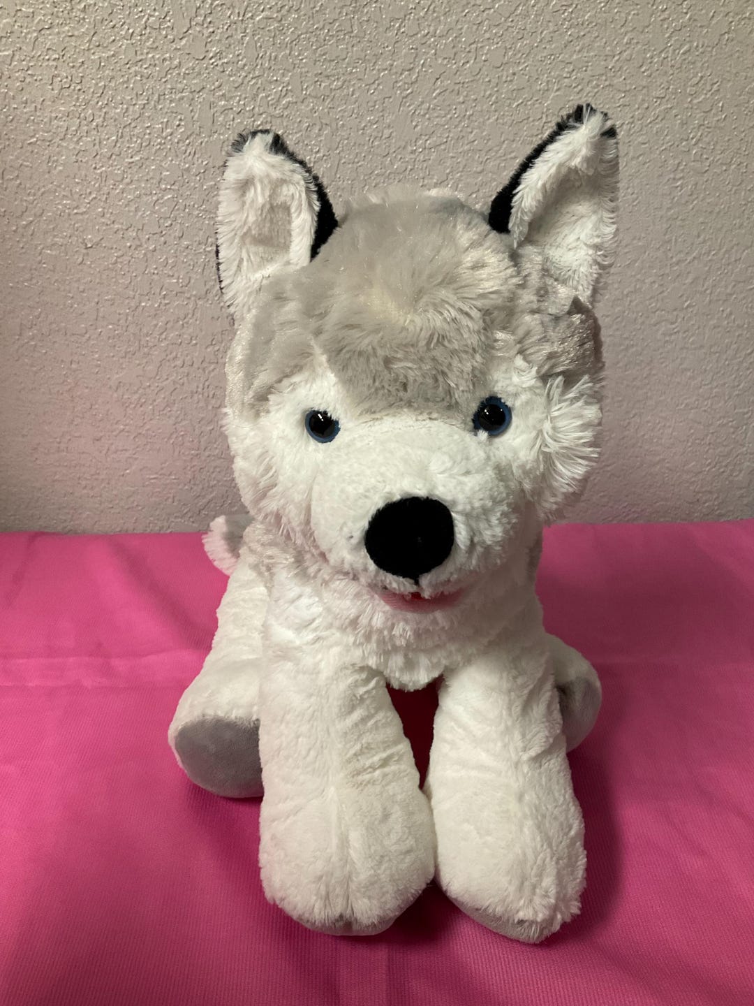 Plush Gray & White Wolf Stuffed Animals Plush Animals Plush Toys ...