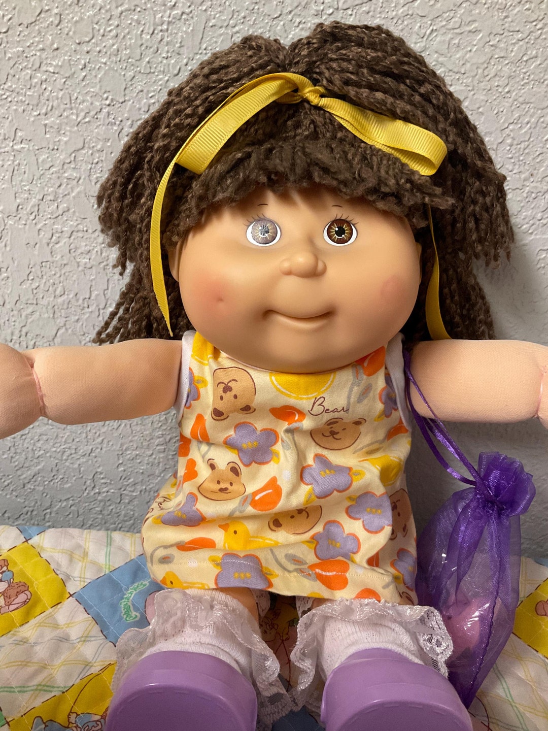 Vintage Cabbage Patch Kid Girl Hasbro First Edition Brown Hair Brown Eyes Collectors Doll Gifts ...