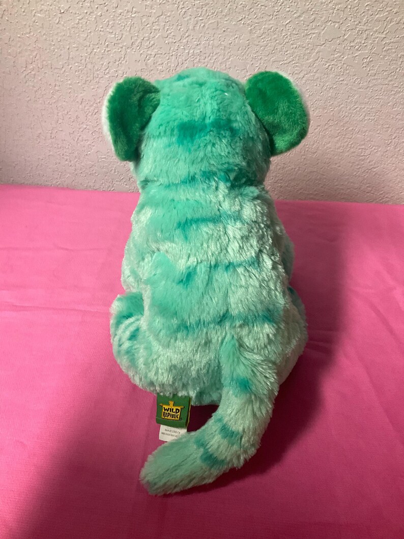 Wild Republic Cuddlekins Mint Green Tiger Cub Plush Stuffed Animals ...