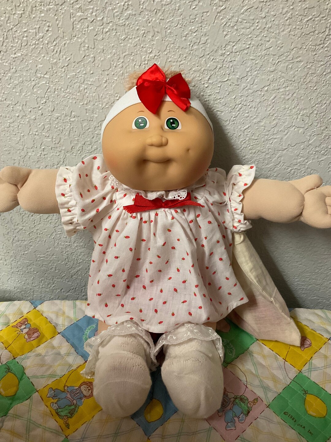 Vintage Cabbage Patch Kid Preemie Girl Wheat Hair Tuft Green Eyes Head ...