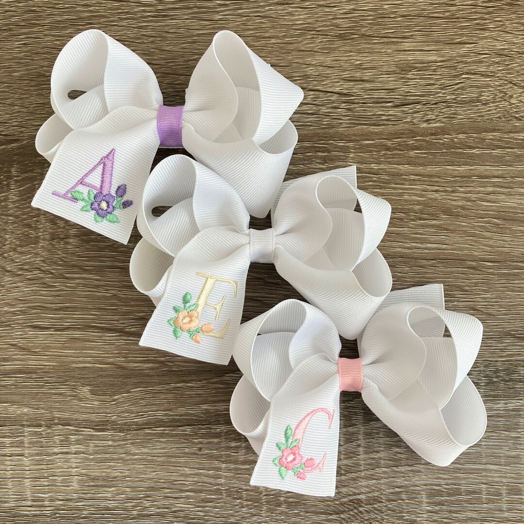 4 or 5" Single Letter Monogrammed Hair Bows, Custom Embroidered Bow ...