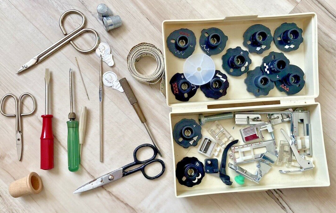 Sewing Lot: Vintage Montgomery Ward Signature Sewing Machine - Etsy