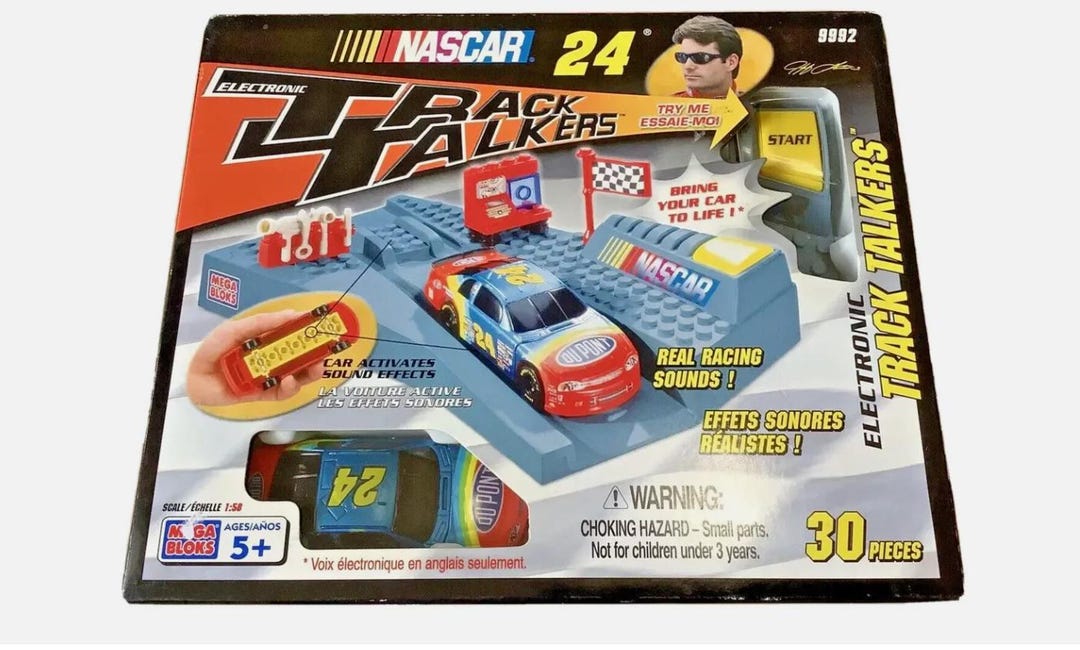 NEW - NASCAR & Mega Bloks Toy Set #24 Jeff Gordon Collectible ...