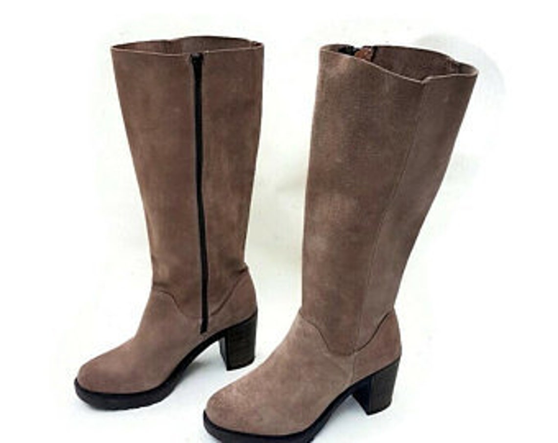 Botas de cuero para mujer de 1970 ~ Botas vintage beige hasta la ...