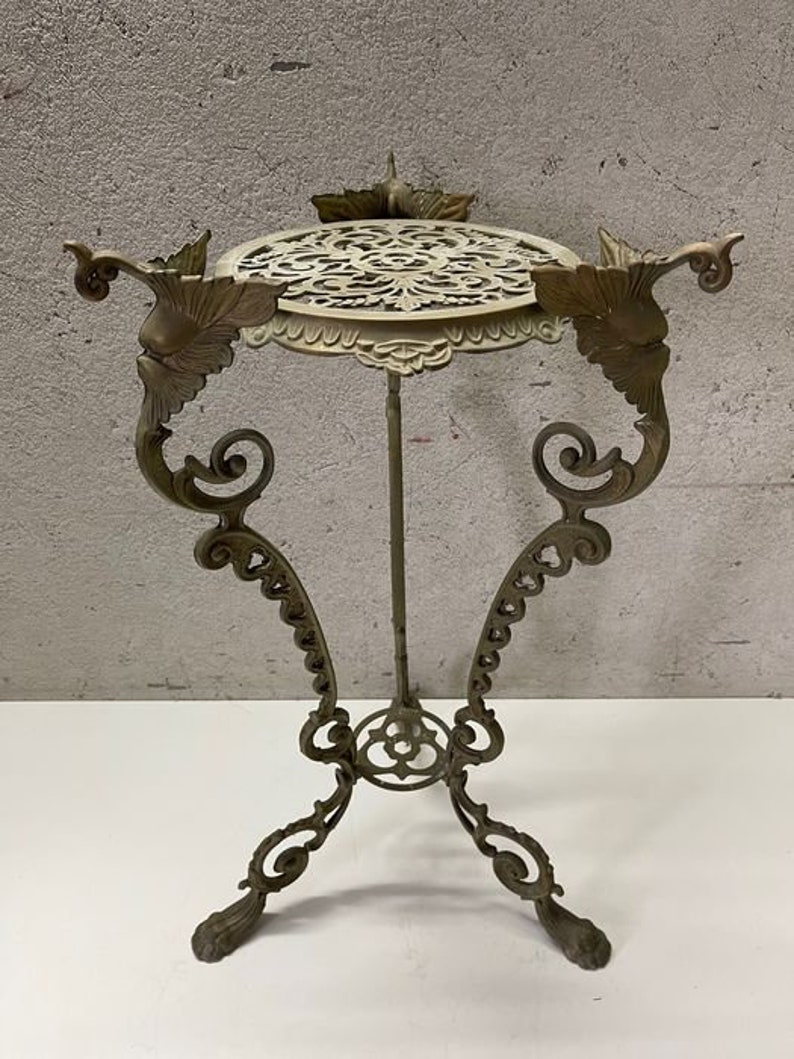Brass Plant Stand// Vintage ORNATE Plant Stand// Rustic Gold - Etsy