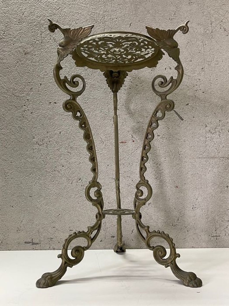 Brass Plant Stand// Vintage ORNATE Plant Stand// Rustic Gold - Etsy
