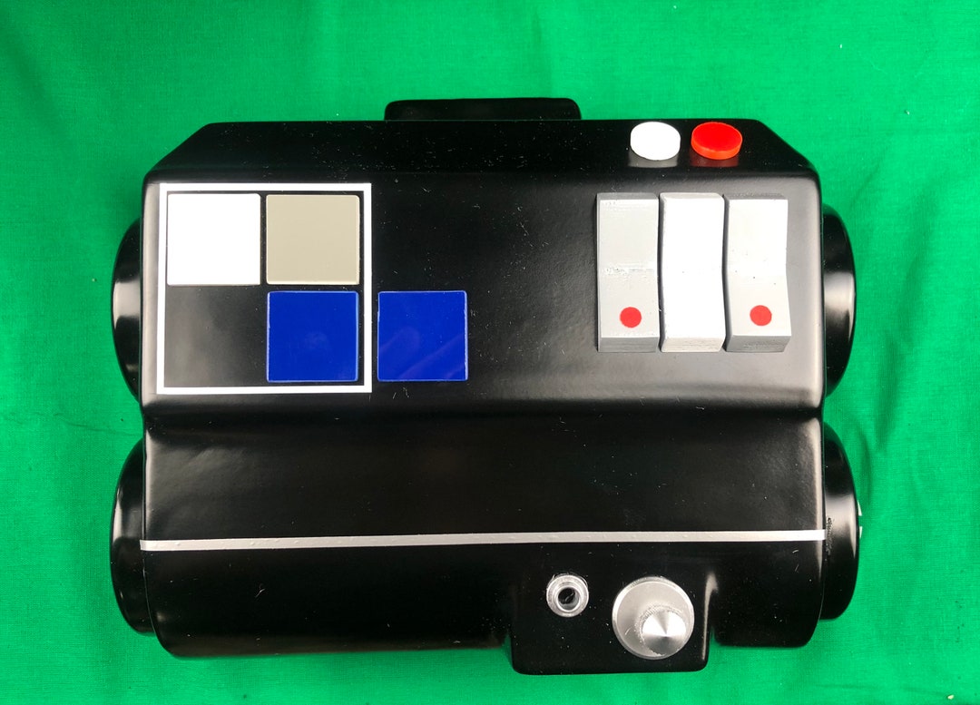 Tie Pilot Chestbox - Etsy