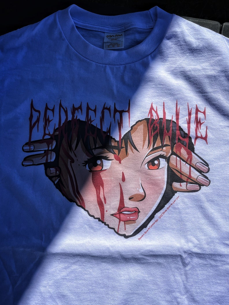 Perfect Blue Mima rumi Tee - Etsy