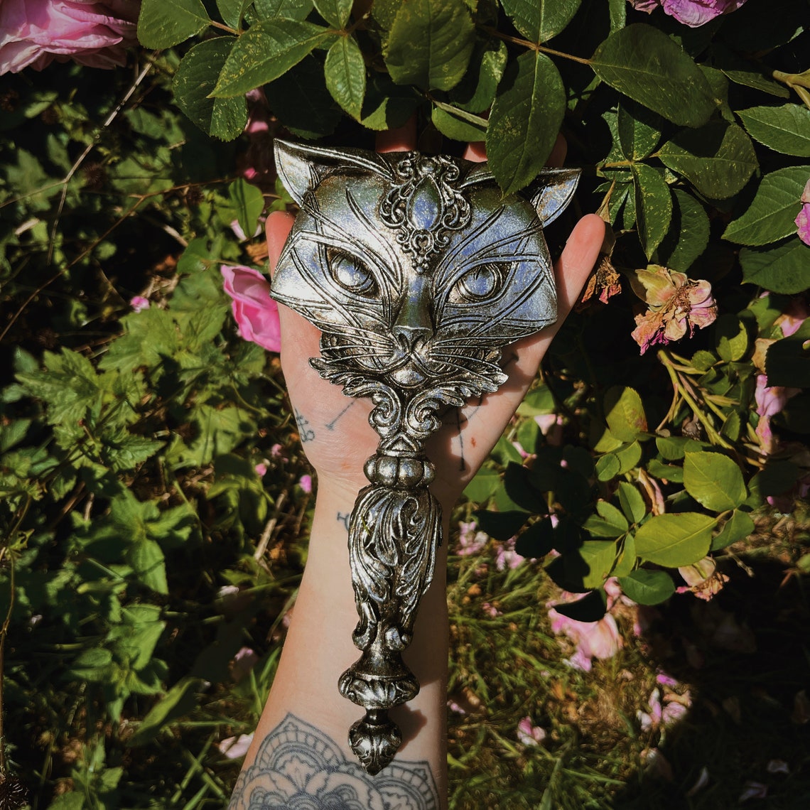 Handheld Cat Scrying Mirror - Etsy
