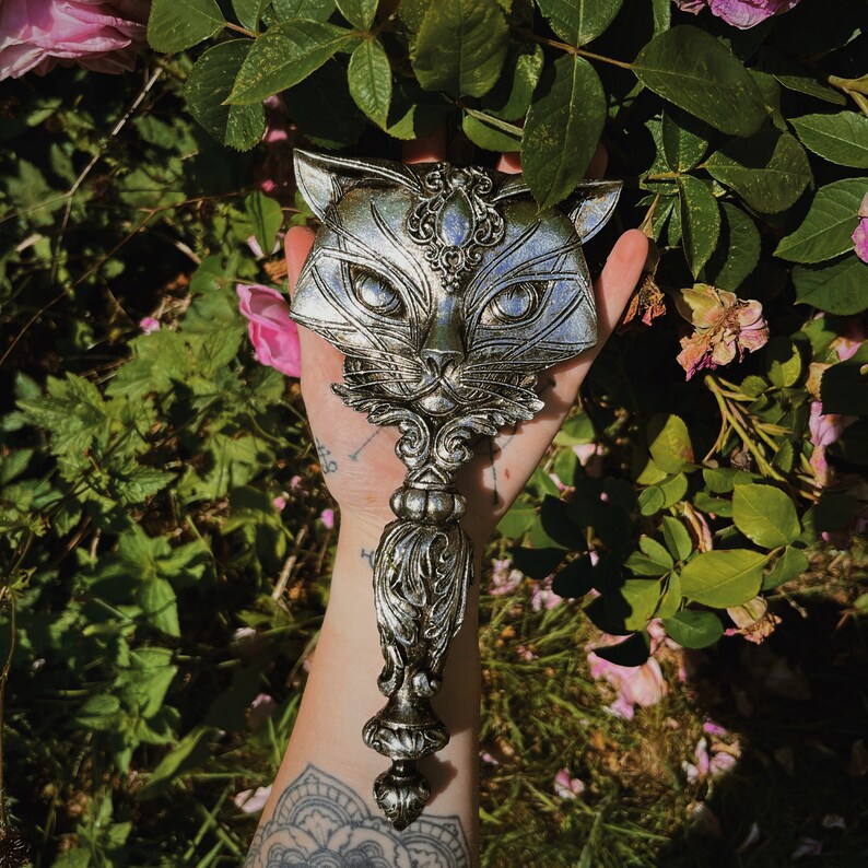 Handheld Cat Scrying Mirror - Etsy