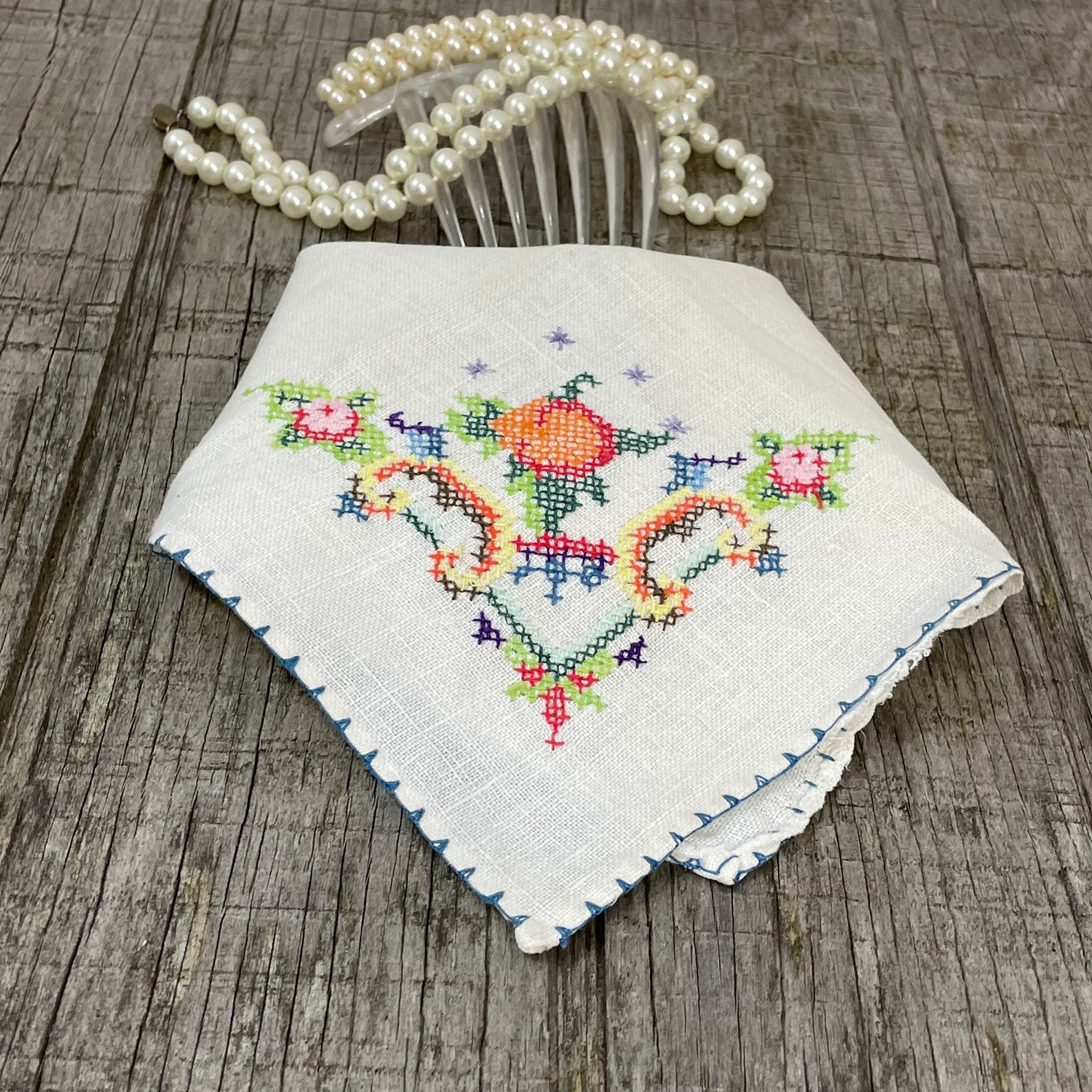 Vintage Wartime Women's Hankie Retro Homefront Handkerchief WWII Re ...
