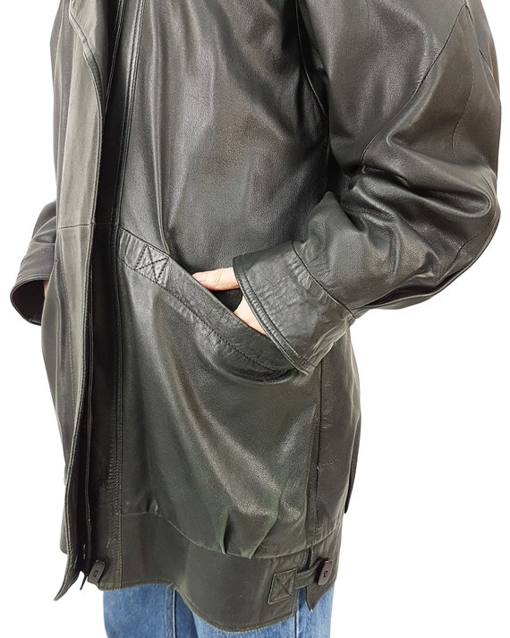 Leather vintage black jacket from 80's, Size M, Hip l… - Gem