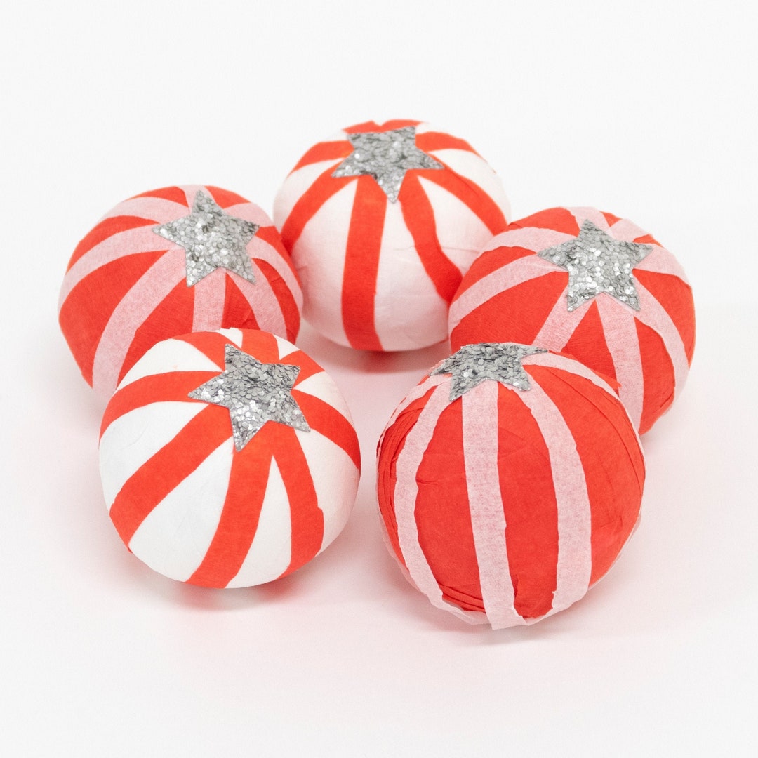 Meri Meri Peppermint Candy Surprise Balls (pack of 6) - Etsy