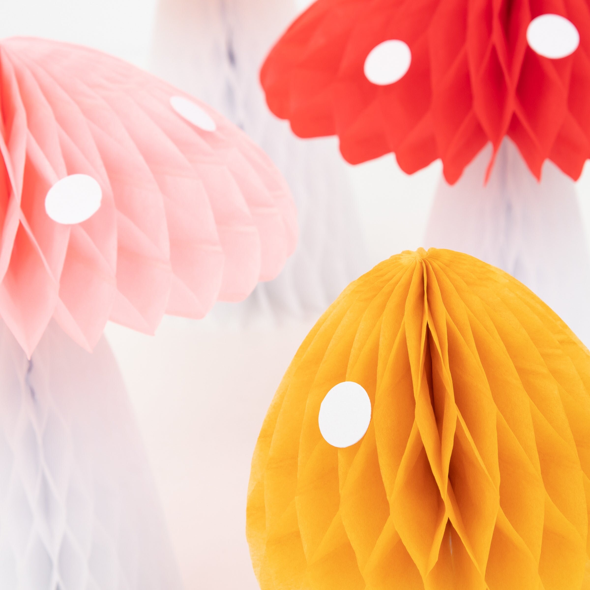 Meri Meri Honeycomb Mushroom Decorations (pack of 10) - Etsy