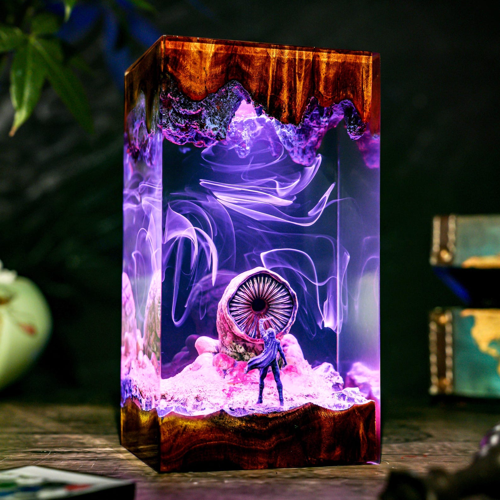 Desert Worm Resin Lamp, Handmade Epoxy Wood Light, Fantasy Creature ...