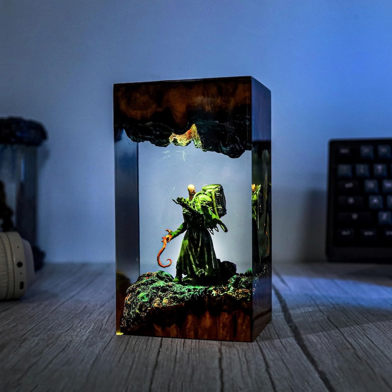 Neme.sis From Reside.nt Evil Resin Lamp, Handmade Epoxy Lamp, Zombies ...
