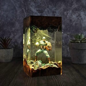 Captain Epoxy Lamp, Super Hero Diorama Lamp, Custom Captain Movie Epoxy ...