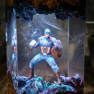 Captain Epoxy Lamp, Super Hero Diorama Lamp, Custom Captain Movie Epoxy ...