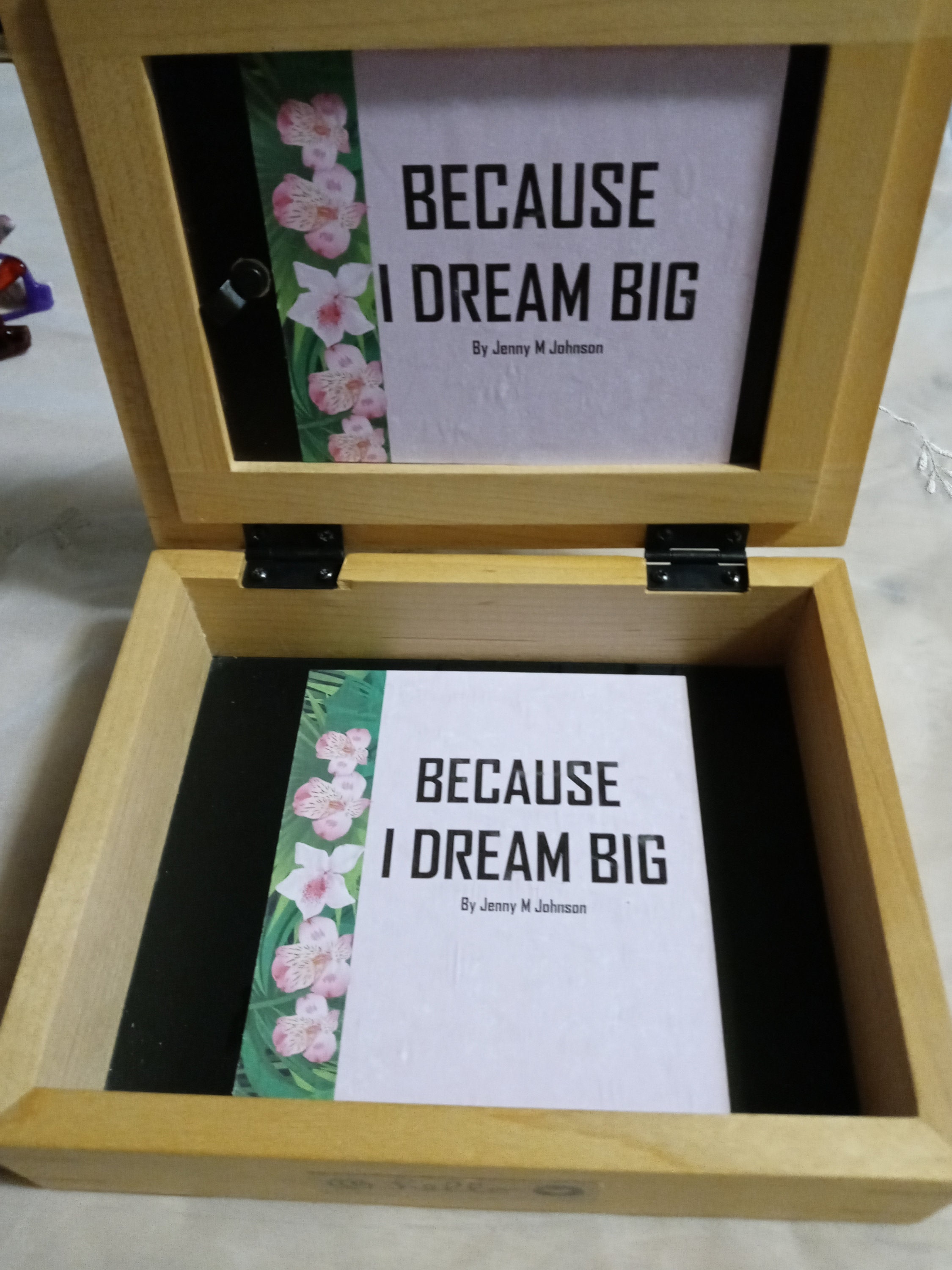 Beautiful Wooden Box, Perfect Gift for All Ages, Time Capsule, Treasure ...