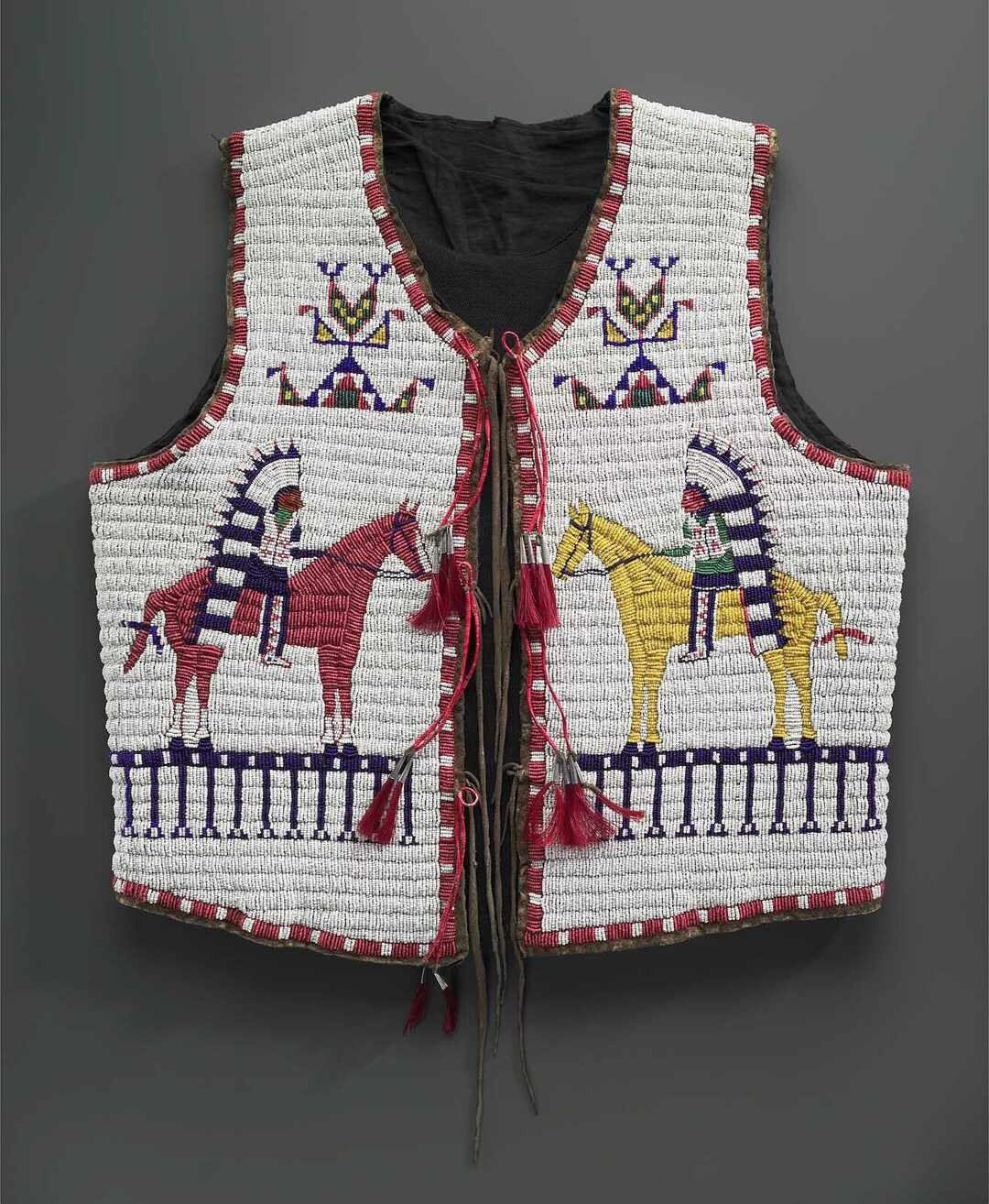 Old American Style Handmade Sioux Design Beaded Front Powwow Regalia ...