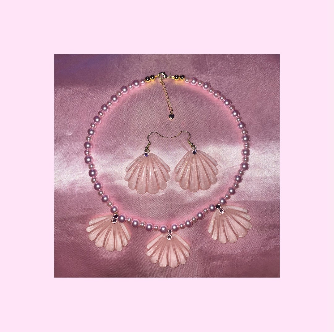 Beach Barb Doll Pink Sparkly Seashell Necklace and Earrings Set| Barb ...