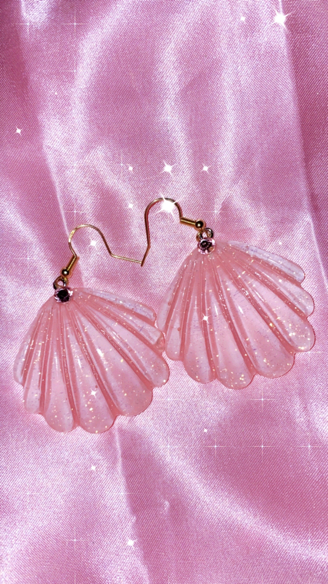 Beach Barb Doll Pink Sparkly Seashell Earrings| Barb Pink Glitter ...