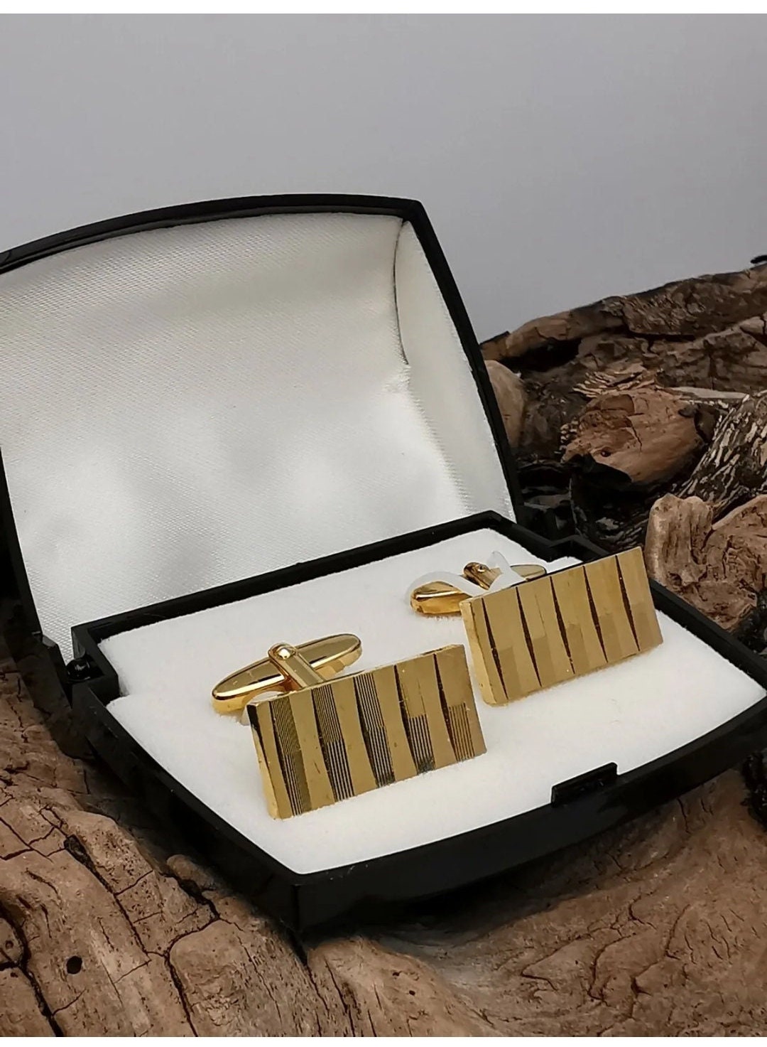 Modernist 60s 70s Fashion Jewelry Cufflinks Gold-colored Diamonds in ...