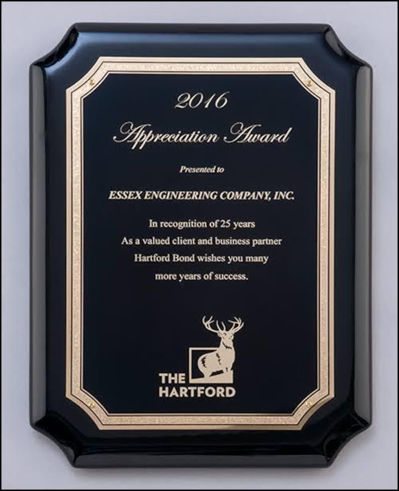 Custom Black High Gloss Plaque With Personalized Gift – Elegant ...