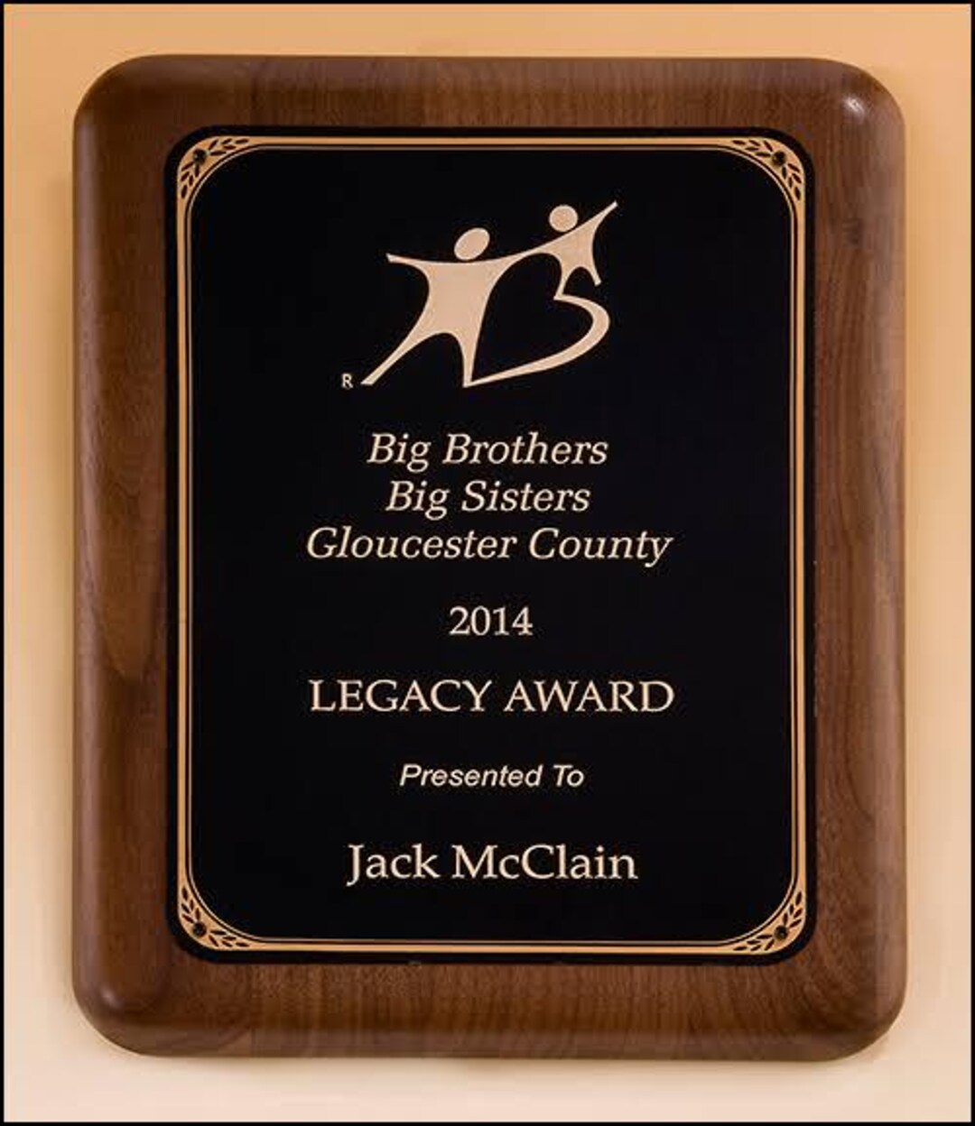 Personalized American Walnut Plaque Black Engraving Plate With Gold ...