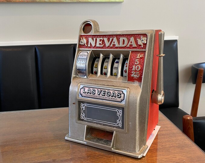 Vintage Metal Las Vegas Nevada Mini Slot Machine Toy Gambling Bank 11 ...