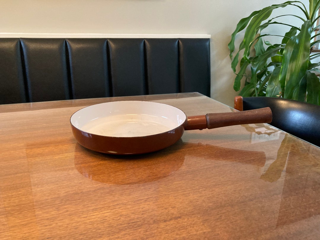 Vintage Dansk Brown Skillet / Fry Pan With Teak Wood Handle - Etsy