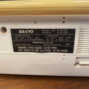 Vintage White Sanyo MW738 AM/FM Radio / Vintage White Radio / Vintage ...