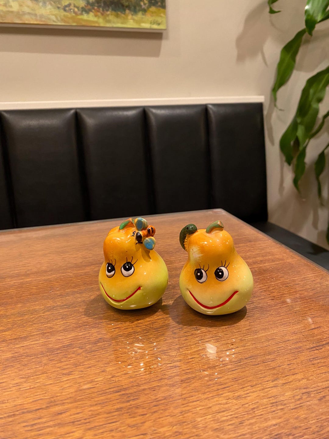 Vintage Pear Smiley Face Salt and Pepper Shakers / Cute Pear Salt and ...