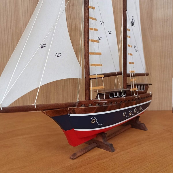 Model Boats - Etsy