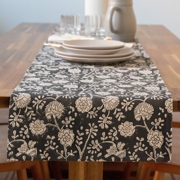 Spring Table Runner - Etsy