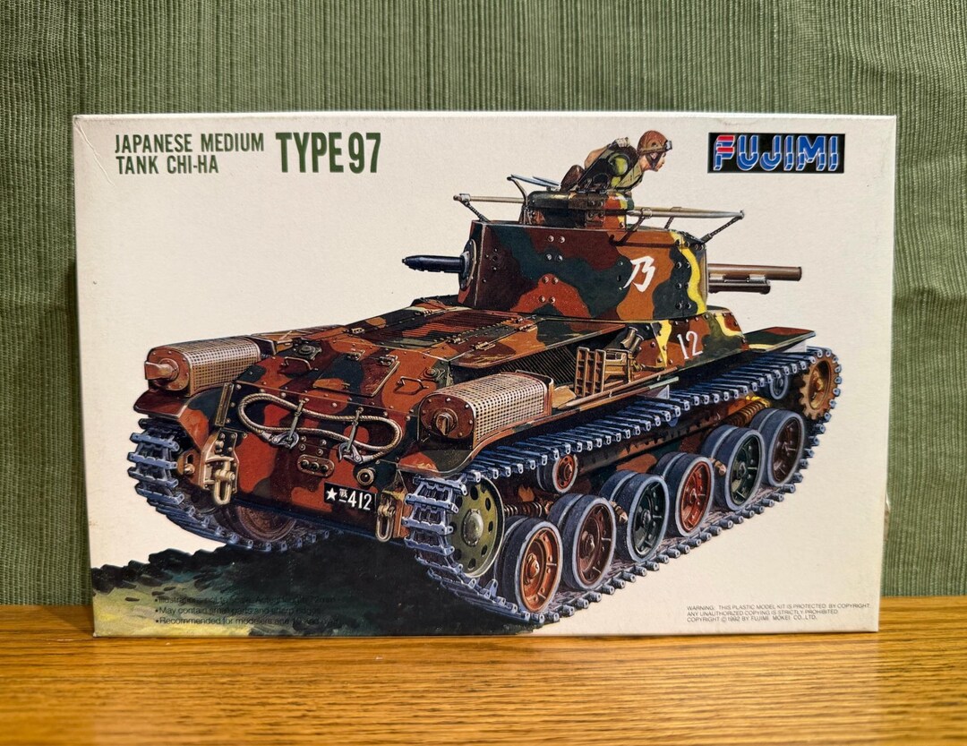 Fujimi, Japanese Medium Tank CHI-HA, Type 97, No. 76022, 1:76 Scale ...