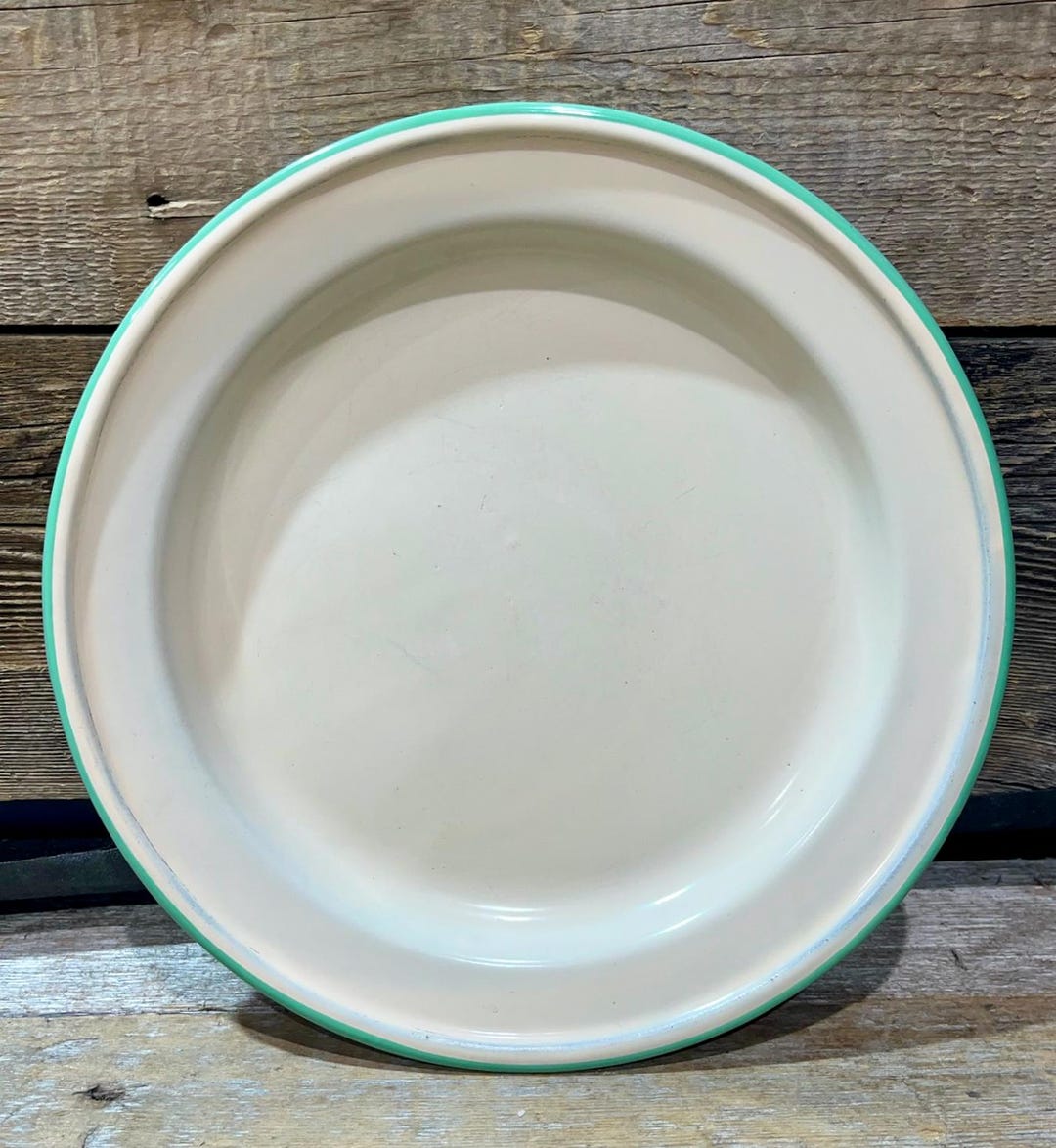 Vintage Enamelware Plate, Cream With Green Rim, 8.25" - Etsy