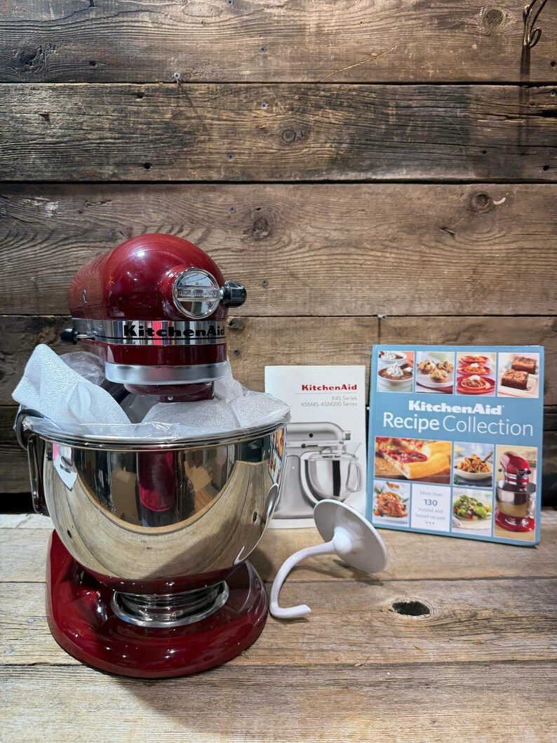 Kitchen Aid, Artisan Series, 5 Quart Stand Mixer, Tilt Head, Empire Red ...