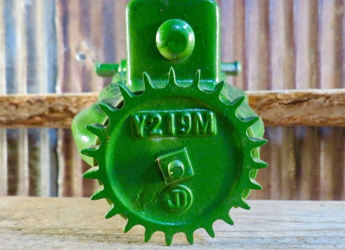 Vintage John Deere Acreage Counter Cast Iron Y262M - Etsy